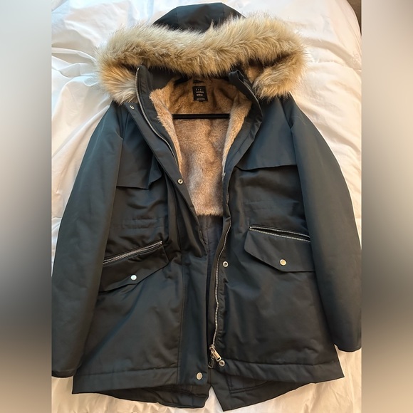 Zara | Jackets & Coats | Zara Rain Coat With Detachable Fur Hood Just ...
